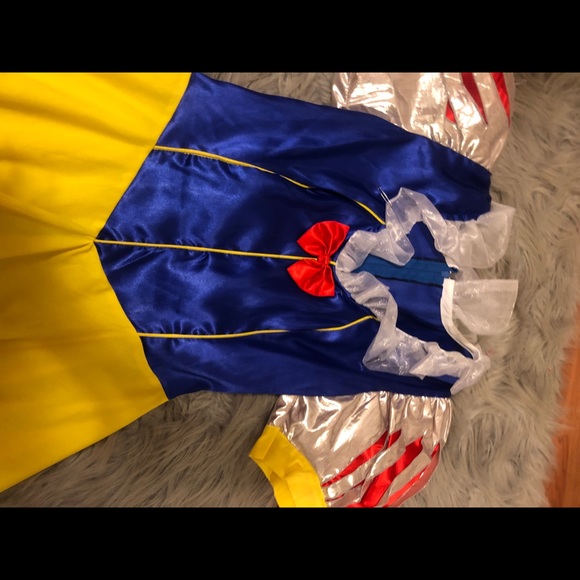 Accessories | Snow White Costume | Poshmark